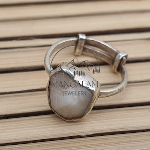 Natural Mach Mani Ring in Silver • Rare Fish Pearl Matsya Mani Gemstone ...