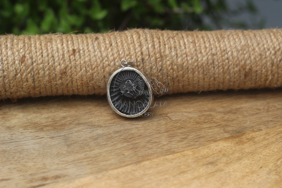 Big Size Sudershan Shaligram in Silver Pendant, Religious Gifts ...