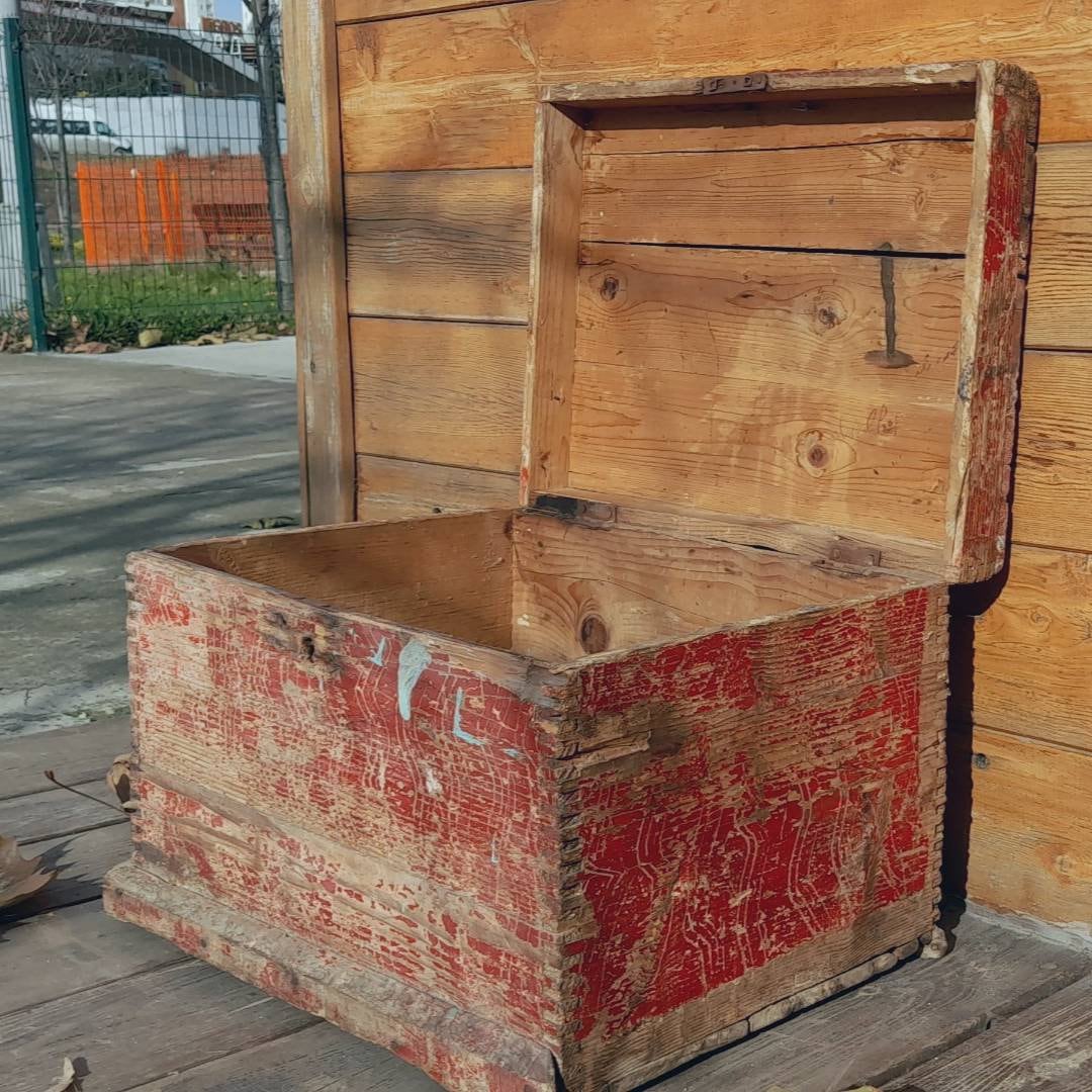 Antique Wooden Chest I Vintage Wooden Trunk I Primitive Farmhouse Decor ...