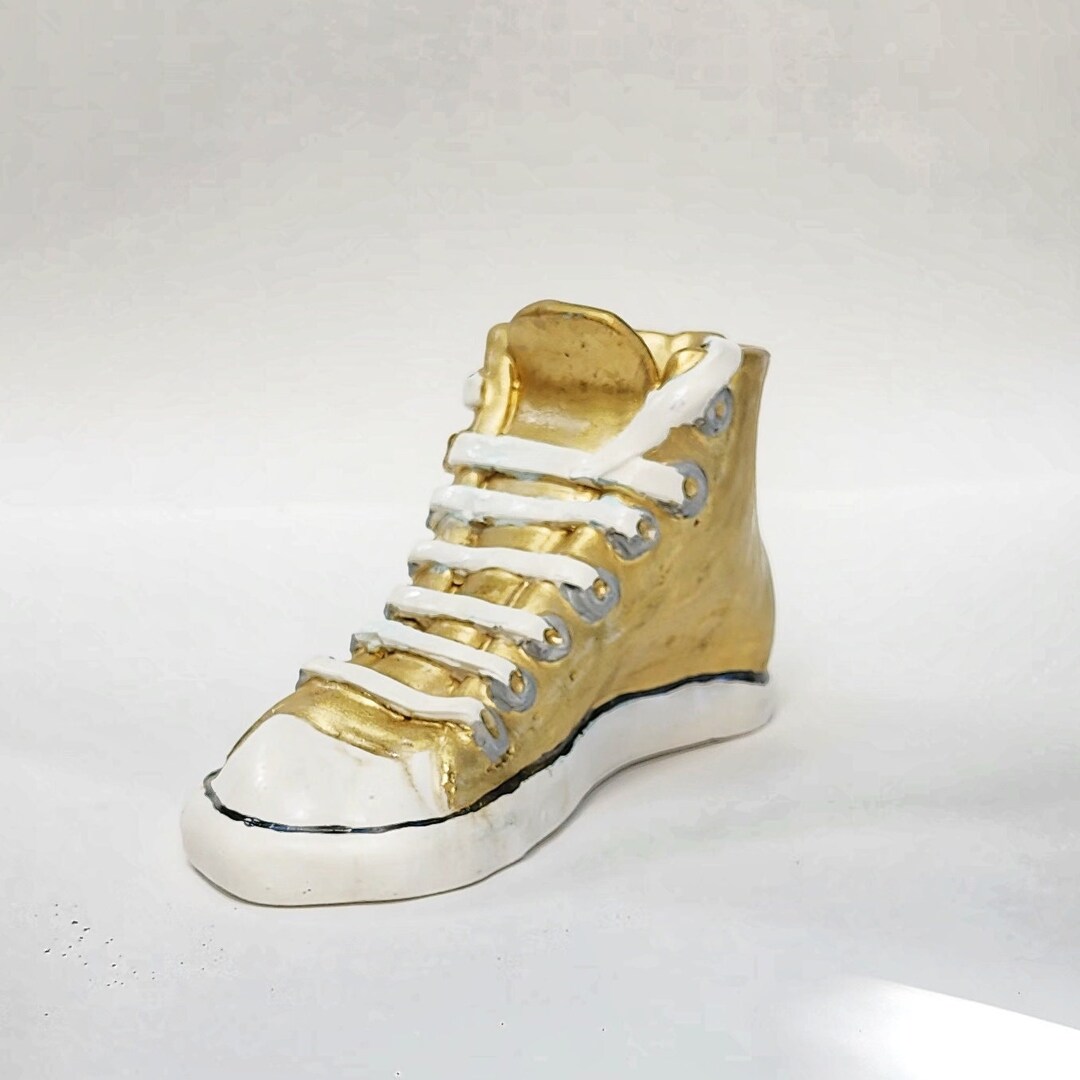 Mini Golden Sneaker Figurine: Decorative Gypsum Sculpture for Shoe ...