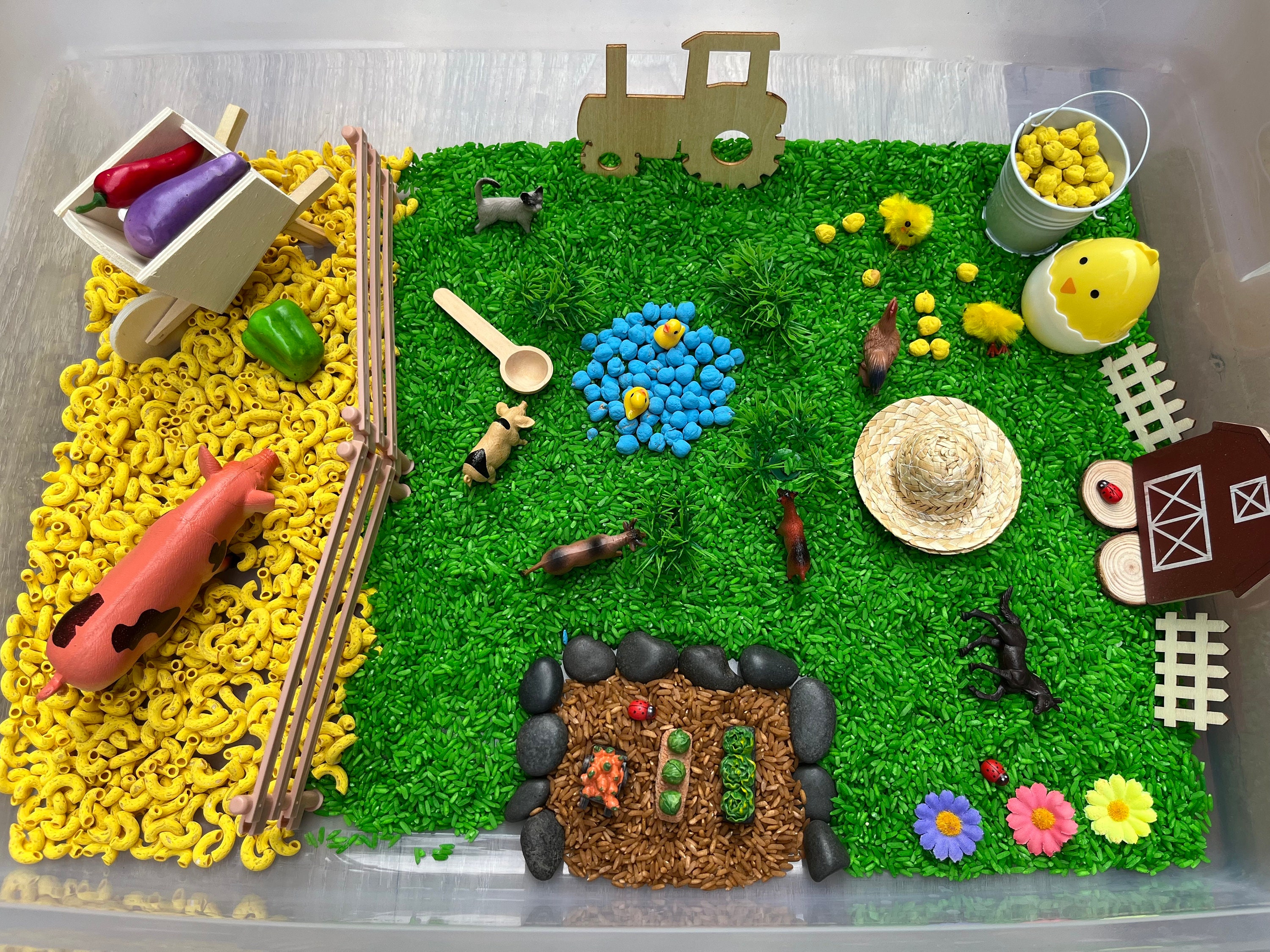Farm Sensory Bin/farm/montessori/children/animals Sensory/sensory Kit ...