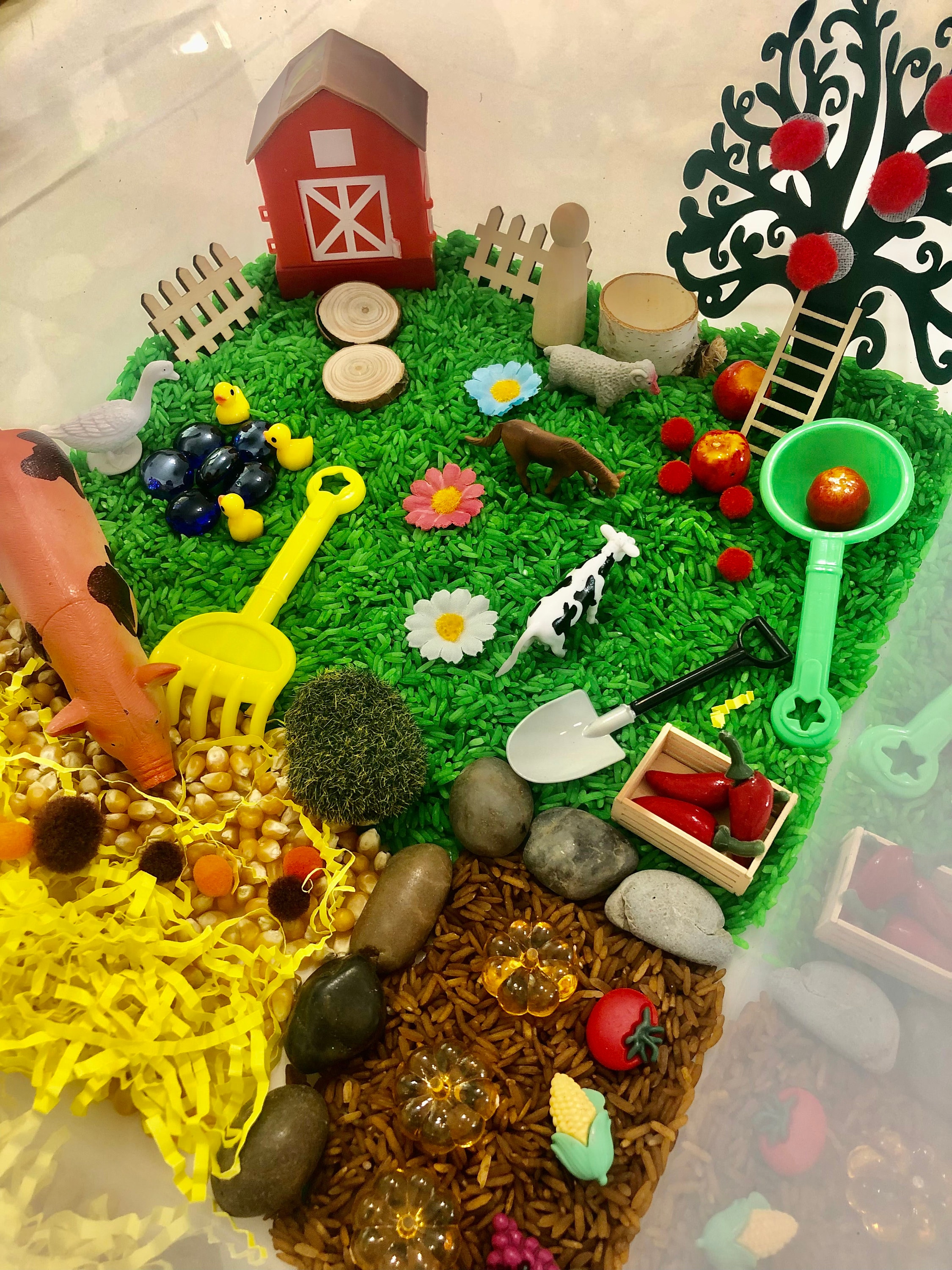 Farm Sensory Bin/farm I Spy Bin/montessori/special Needs/animals ...