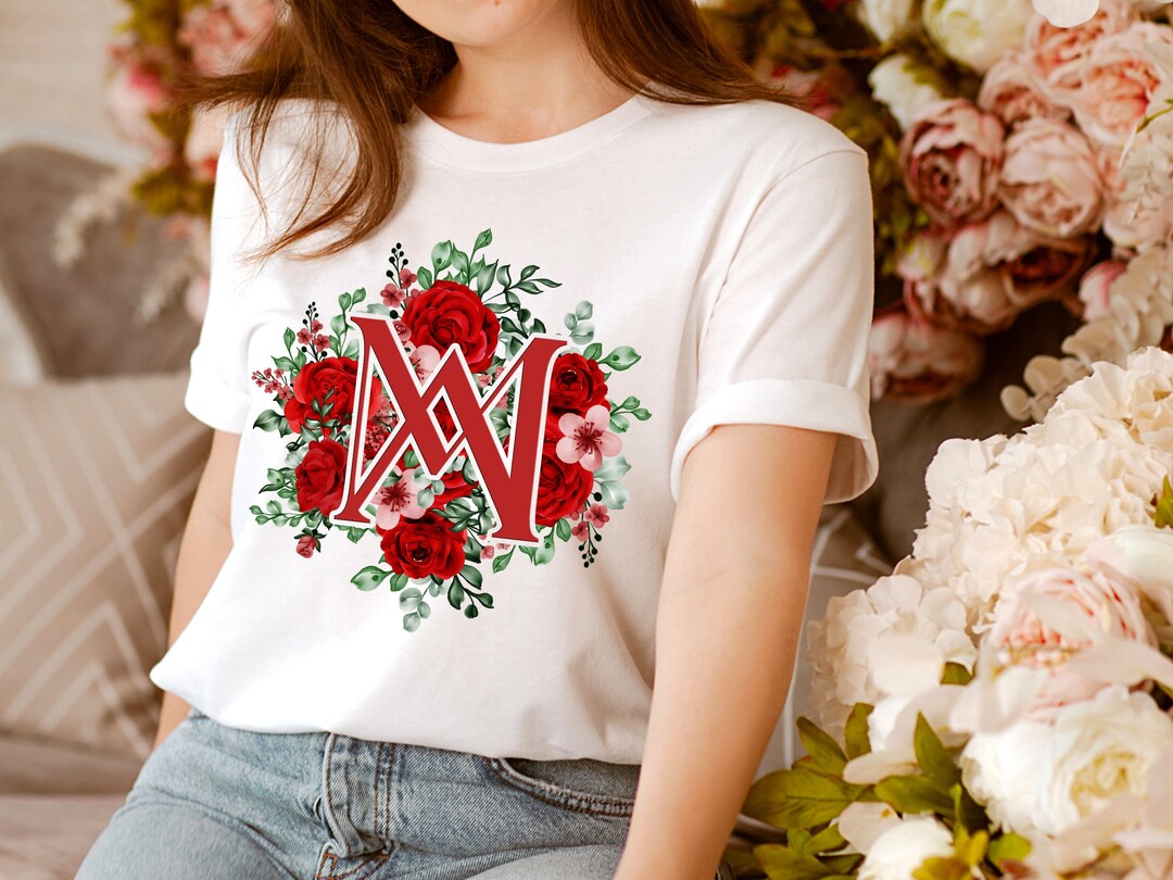 Red Roses Auspice Maria, Floral Auspice Maria Catholic Women's T-shirt ...
