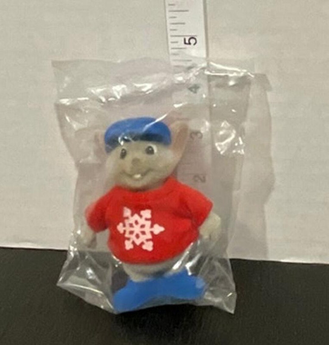 Walt Disney Rescuers Down Under Bernard Ornament - Etsy