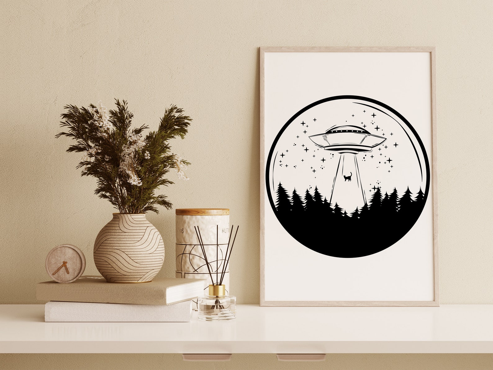 Ufo Cat Abducting PNG, Alien Abduction SVG, Alien Abduction Clip Art ...