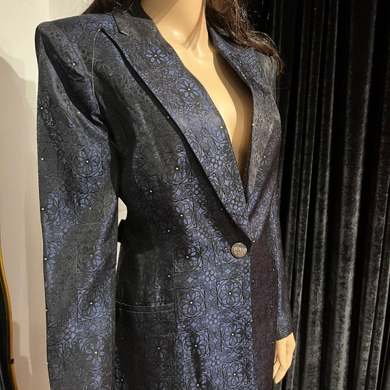 Scaasi dark blue blazer with flower patterns and beau… - Gem