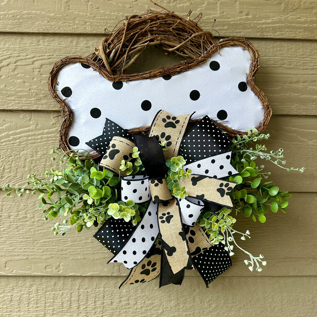 Paw Print Door Hanger Dog Wreath for Front Door Dog Bone Wreath Welcome ...