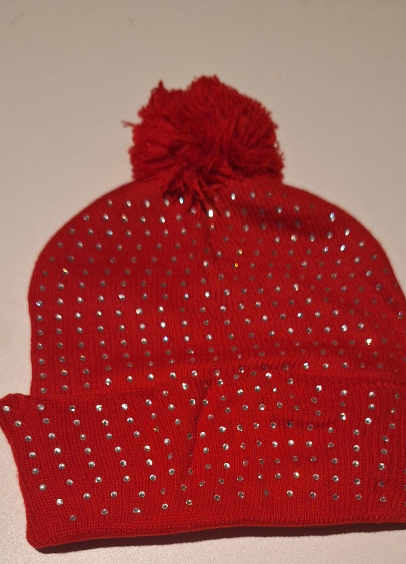Junk Beanie Pom Bling Rhinestone SVG SS10 - Etsy Australia