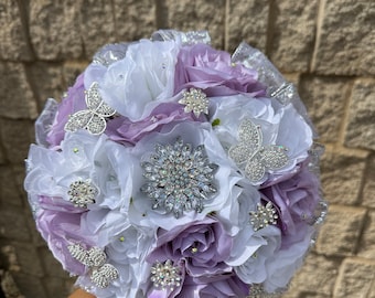 Lavender /ivory / Gold Quinceañera Ramos, Bouquet, Lilac and White ...