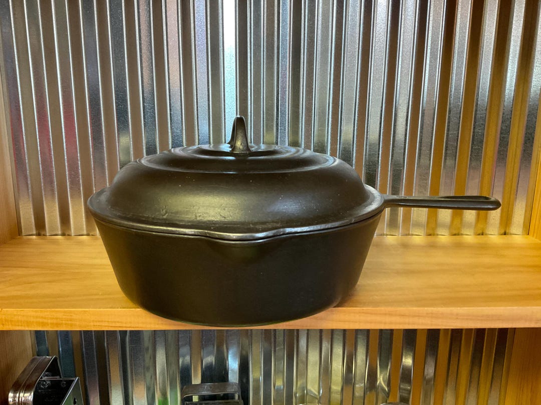 1930's Crescent Foundry Ozark Skillet With Beehive Lid S-2373 - Etsy