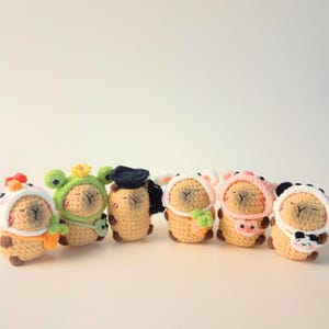 Crochet Graduation Capybara Toy Cute Crochet Charm Amigurumi Capybara ...