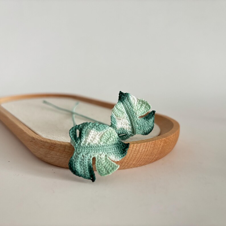 Monstera Leaf Bookmark Micro Crochet Tropical Plant Decor Gift for ...