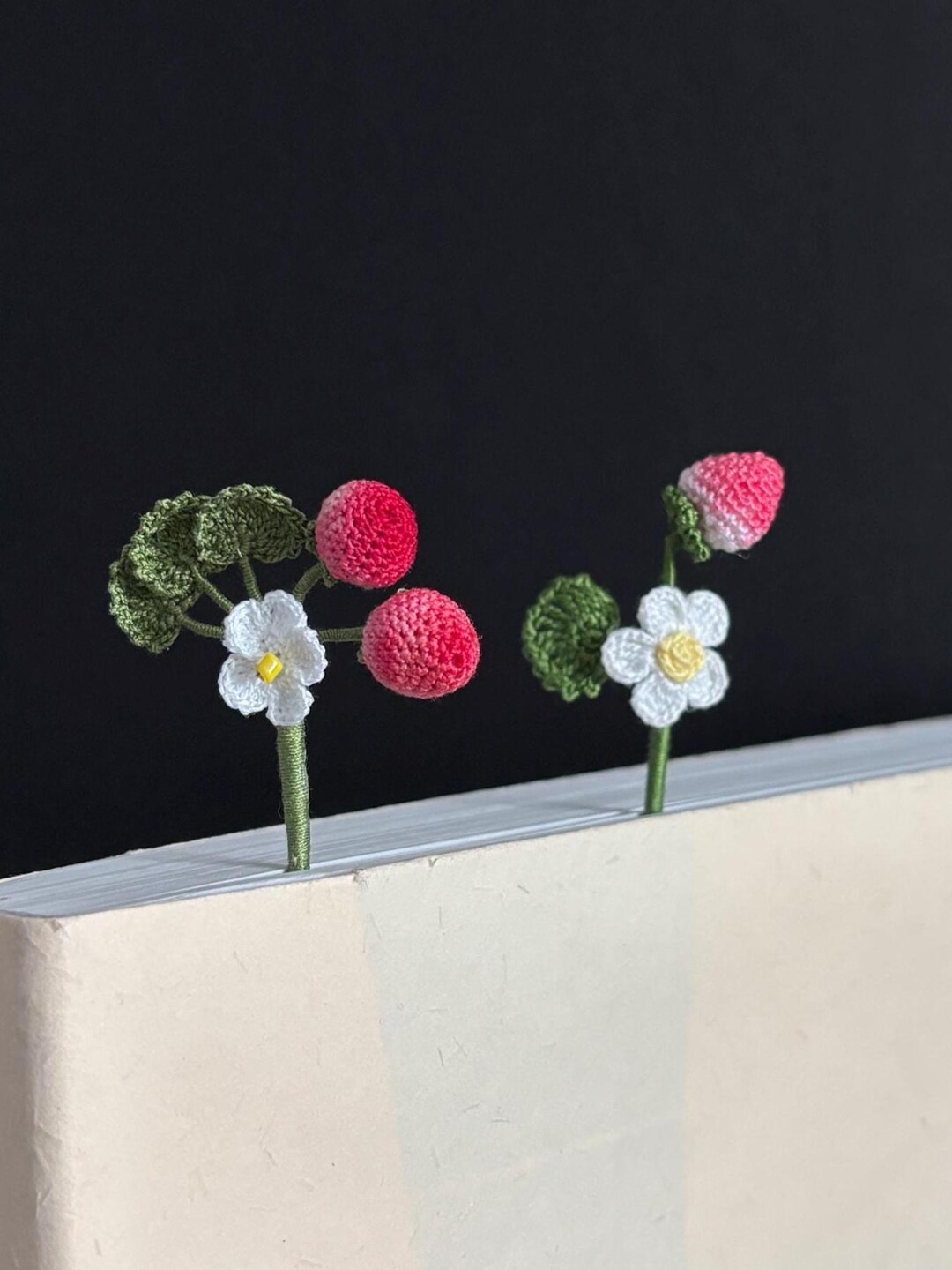 Strawberry Bookmark Micro Crochet Handmade Bookshelf Decor Gift Floral ...