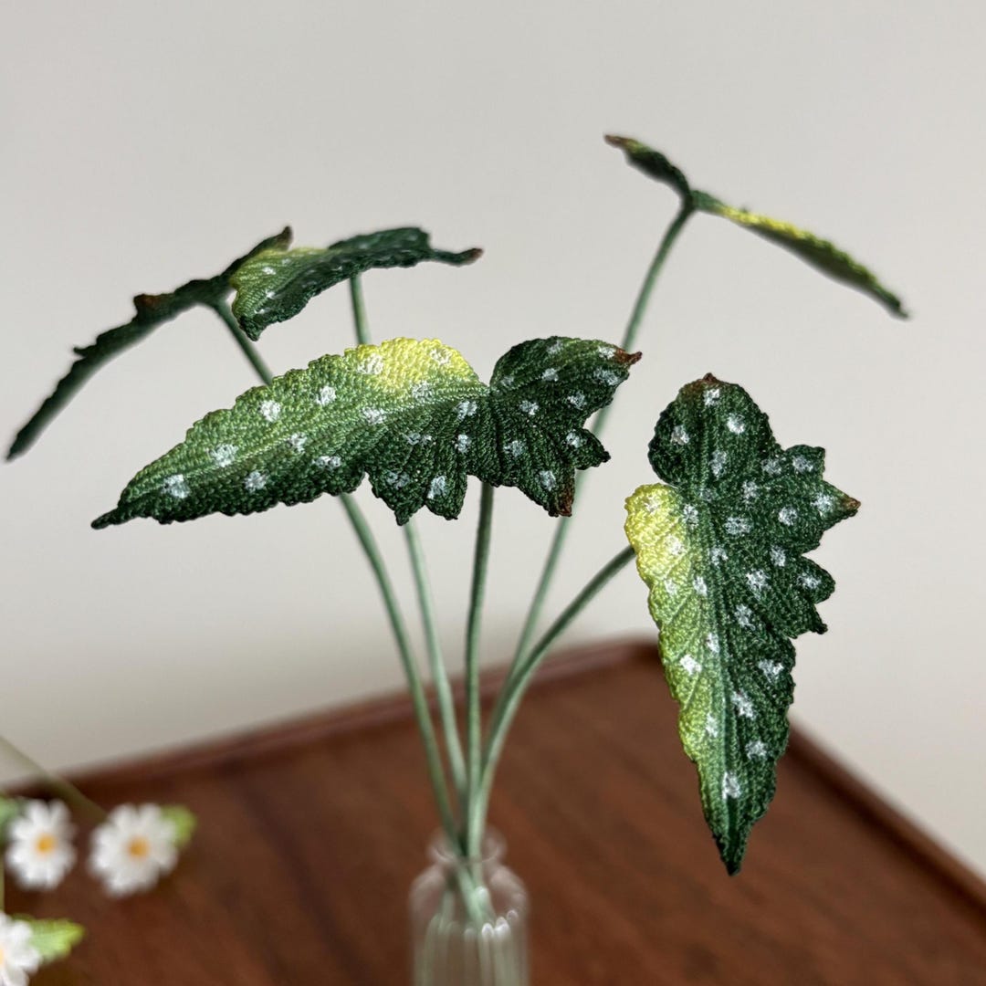 Begonia Maculata Leaf Bookmark Micro Crochet Plant Lover Gift ...