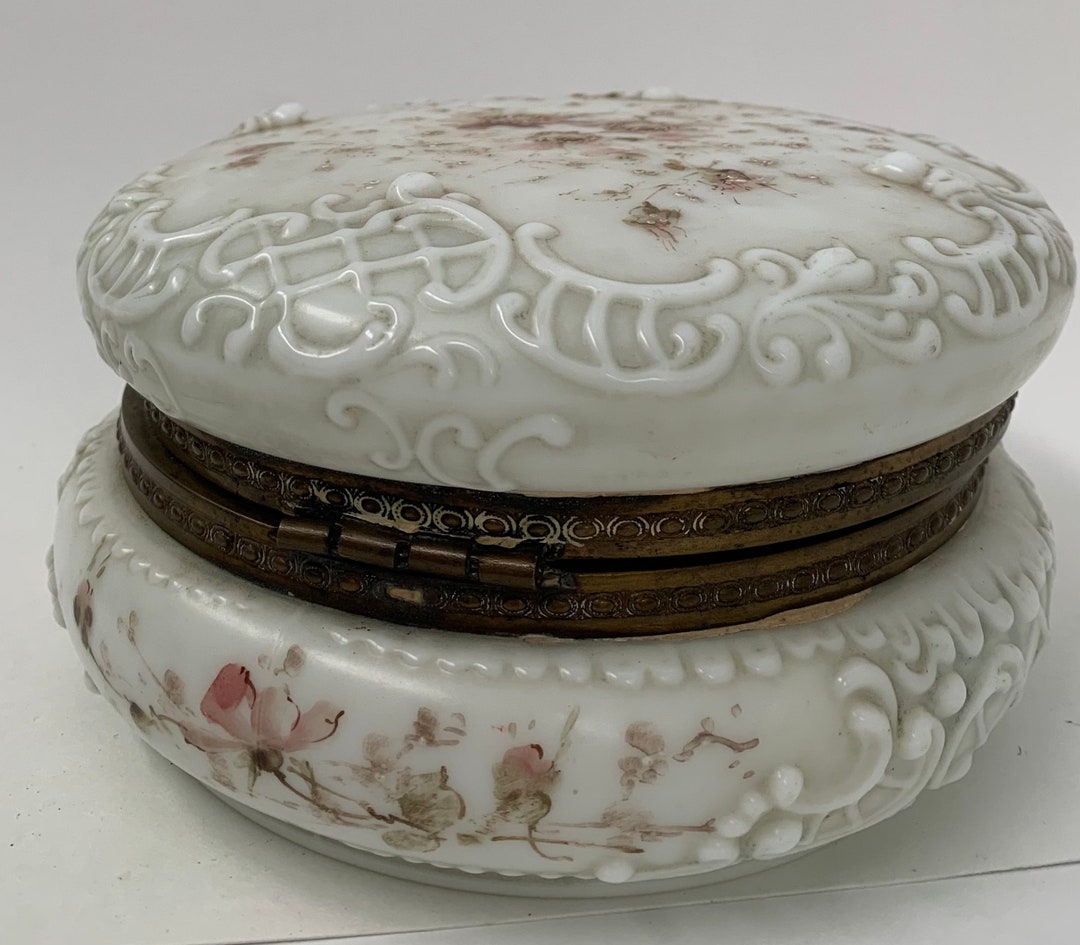 C.F. Monroe Wave Crest Oval Opal Glass Dresser Box - Etsy