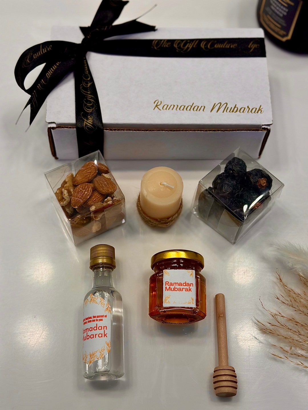Ramadan Gift Box With Zam Zam, Ajwa Dates, Honey, Scented Candle Ramdan ...