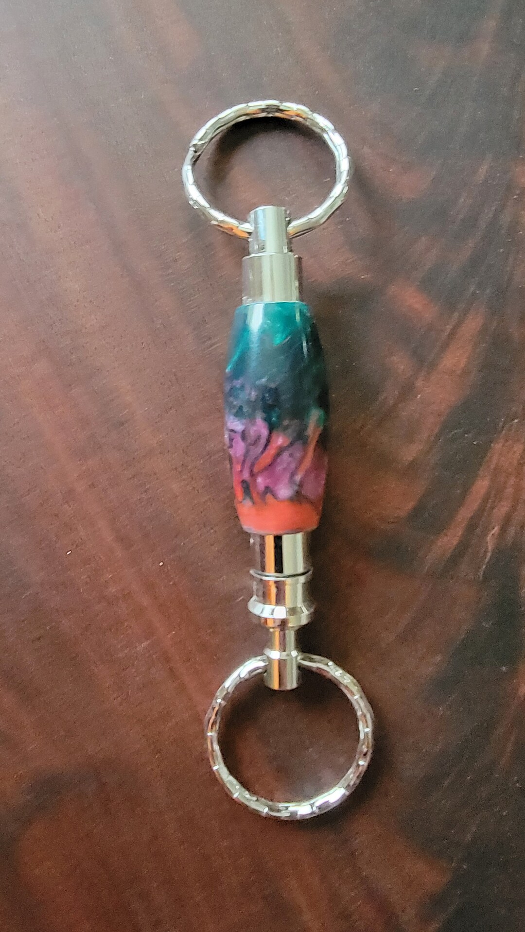 Red and Green Resin Detachable Key Ring. Color May Vary. - Etsy