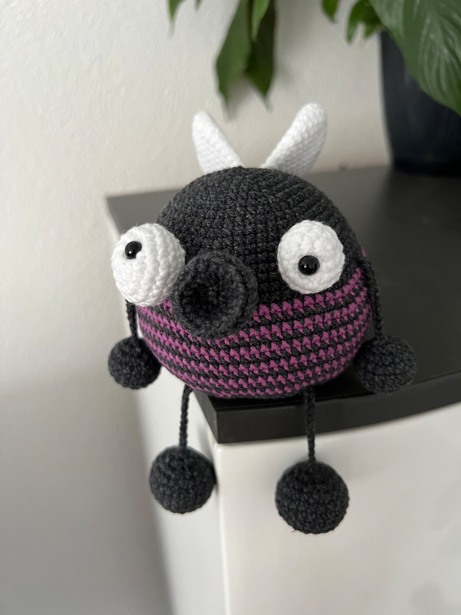 PDF Crazy Fly/ Downloadable Crochet Pattern in English, Amigurumi - Etsy