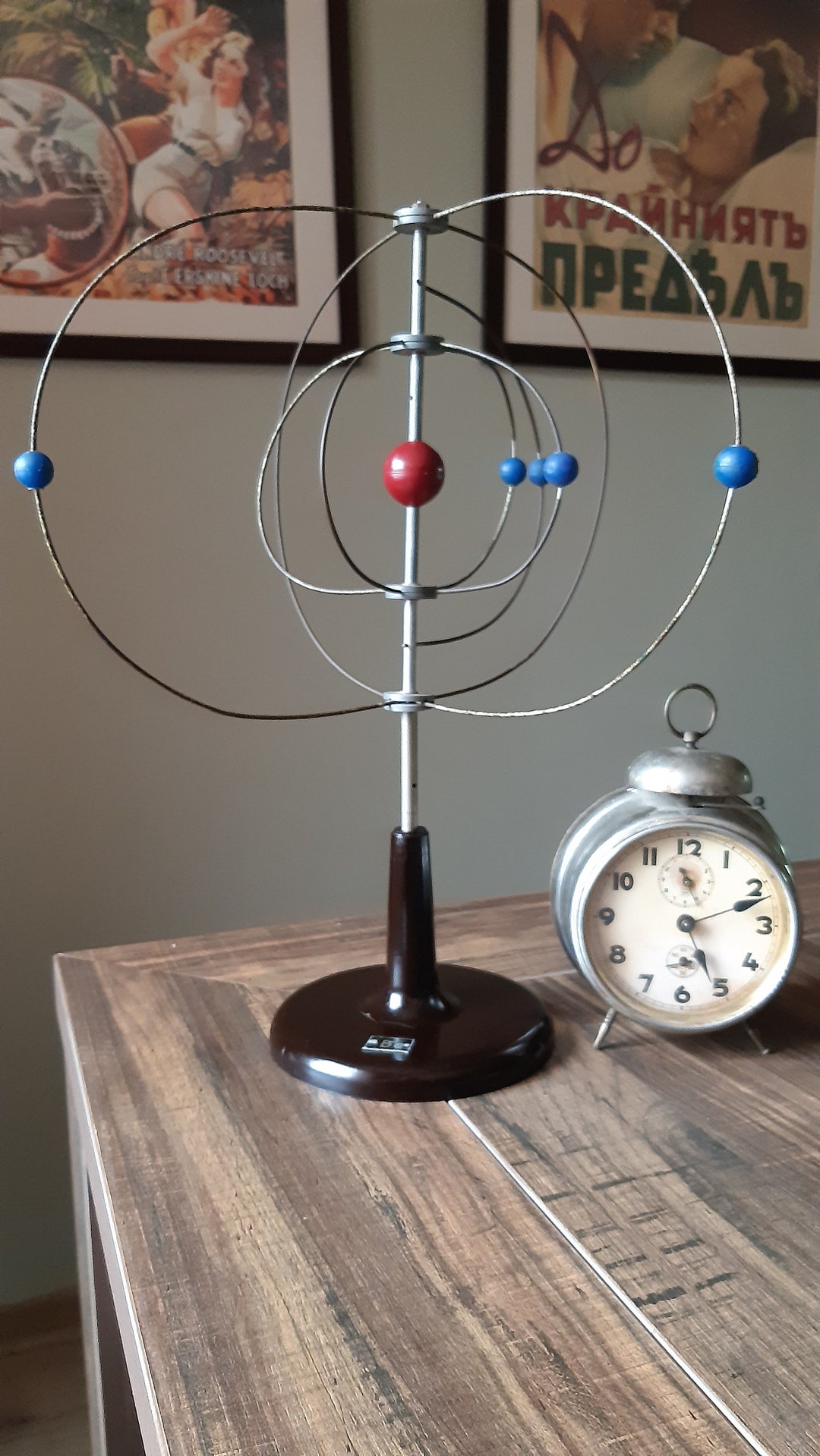 Vintage Atom 60' Model, Vintage Desk Decoration, Old School Model ...
