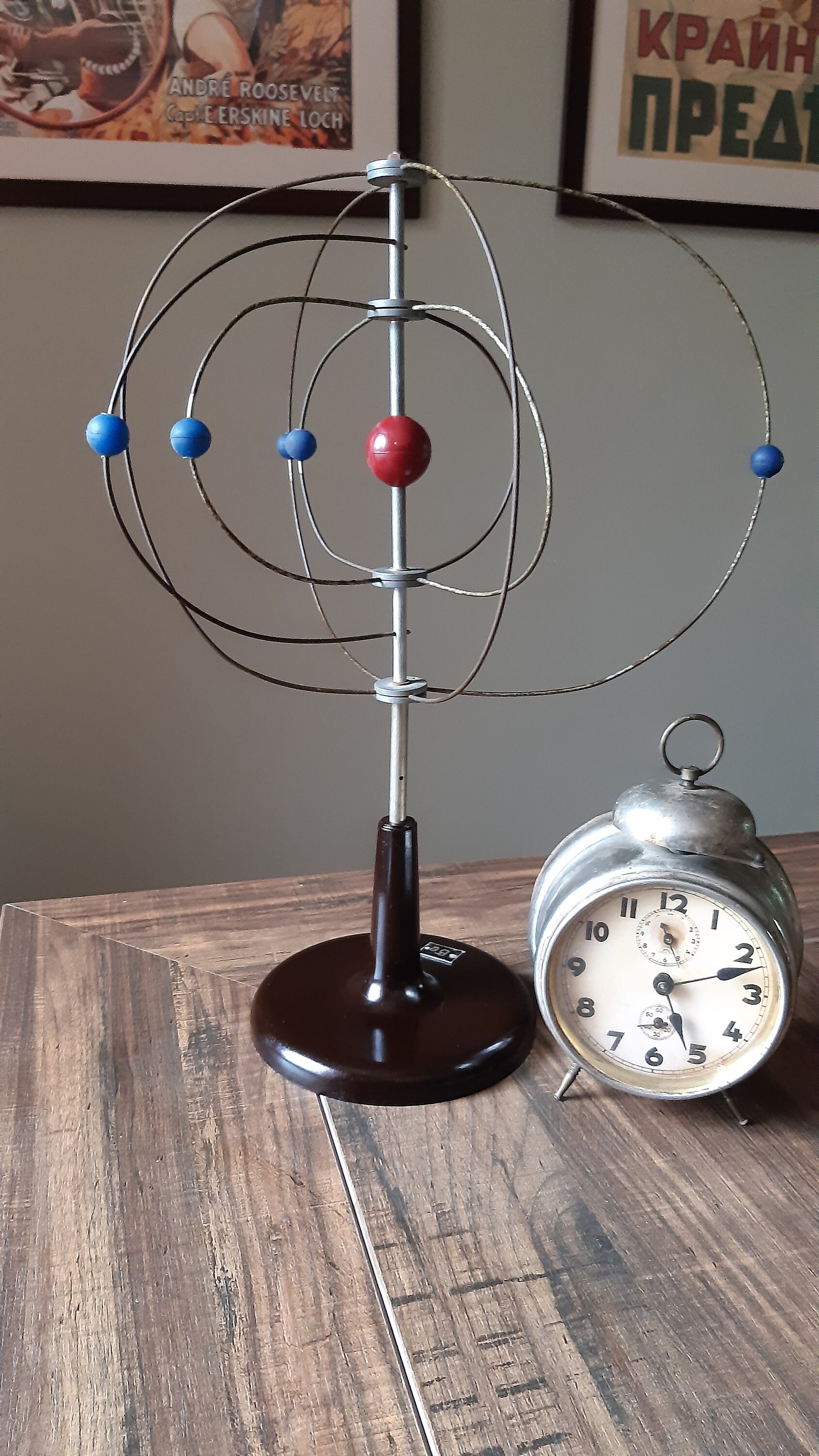 Vintage Atom 60' Model, Vintage Desk Decoration, Old School Model ...