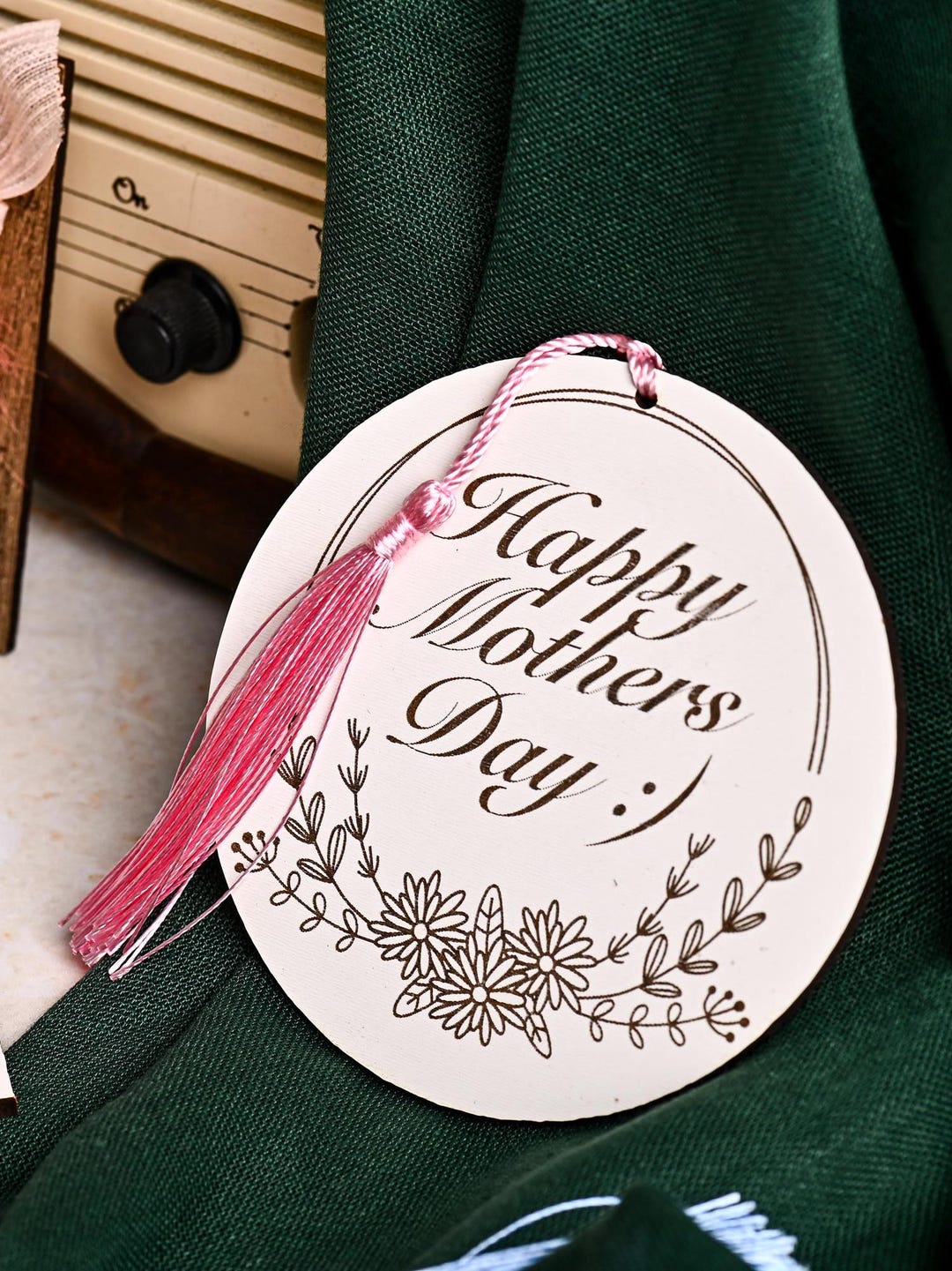 Gifts, Manger Nativity Church Congregation Custom Ornament, Bible Study ...