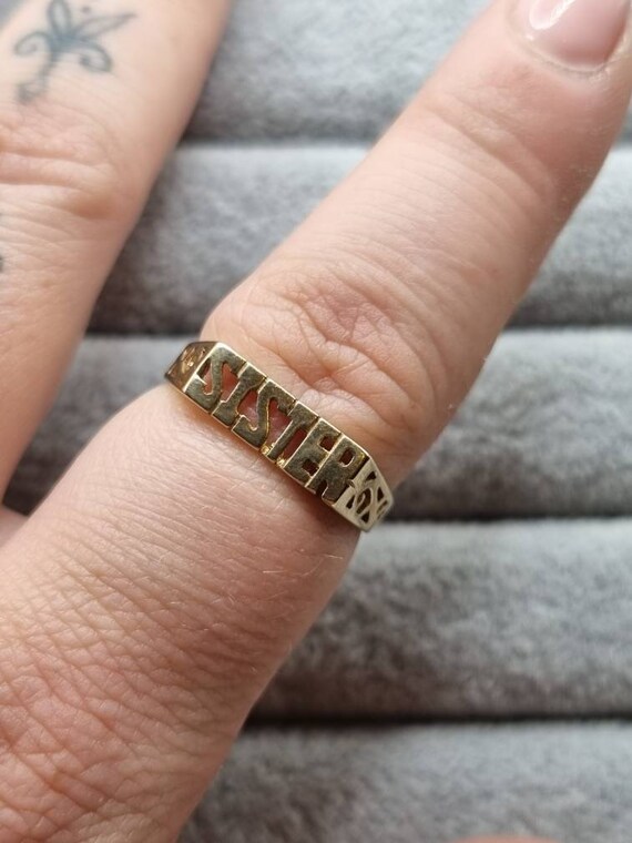 9ct gold sister ring - Gem