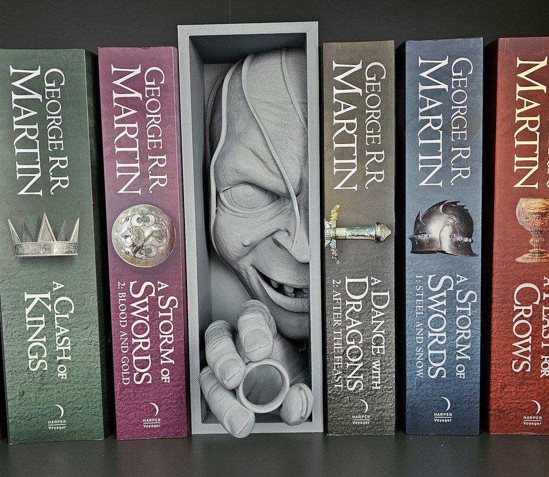 Gollum Book Nook - Lord of the Rings. Dungeons and Dragons Dnd D&D ...