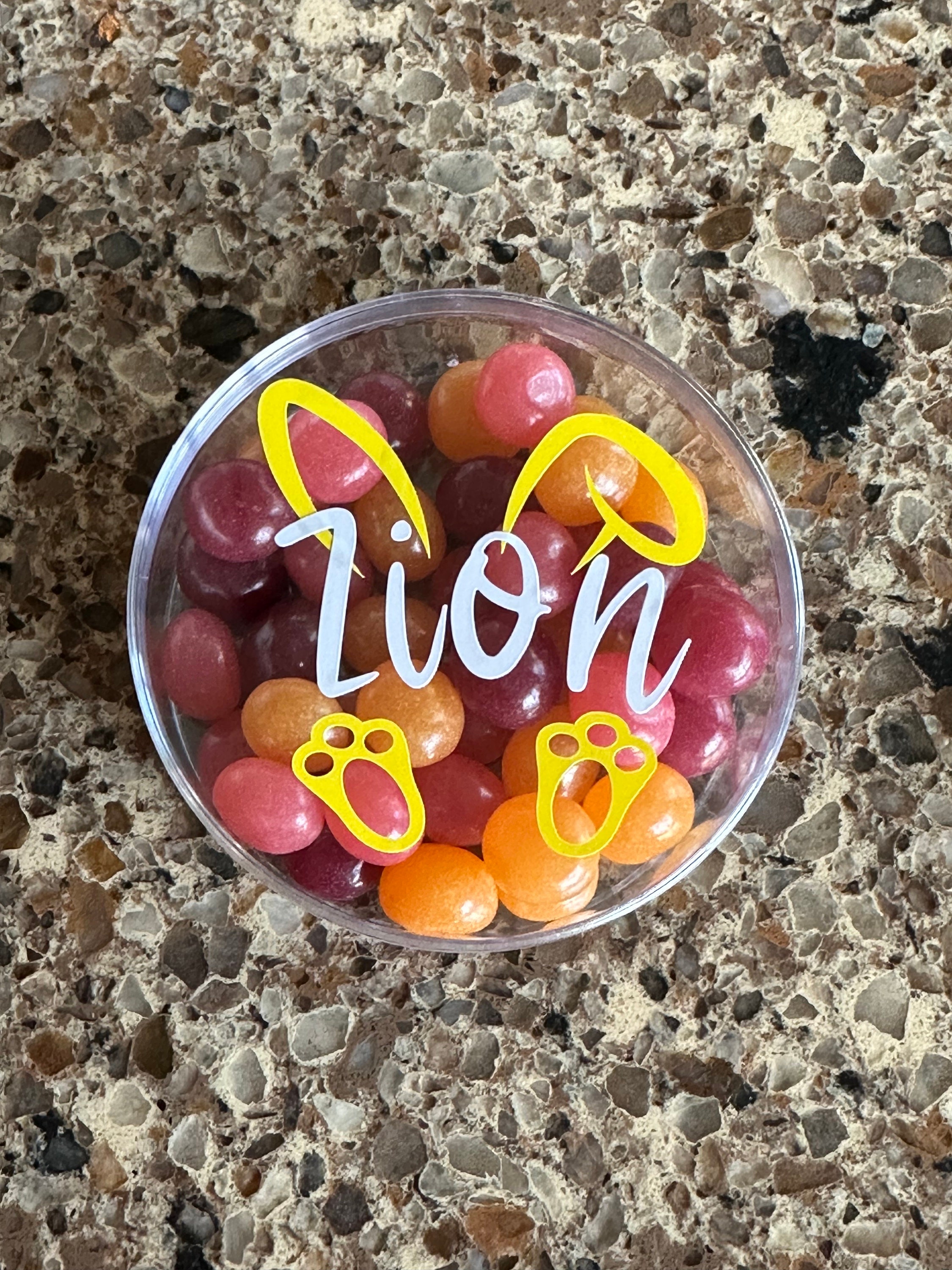 1 Personalized Easter Bunny Candy Container - Etsy