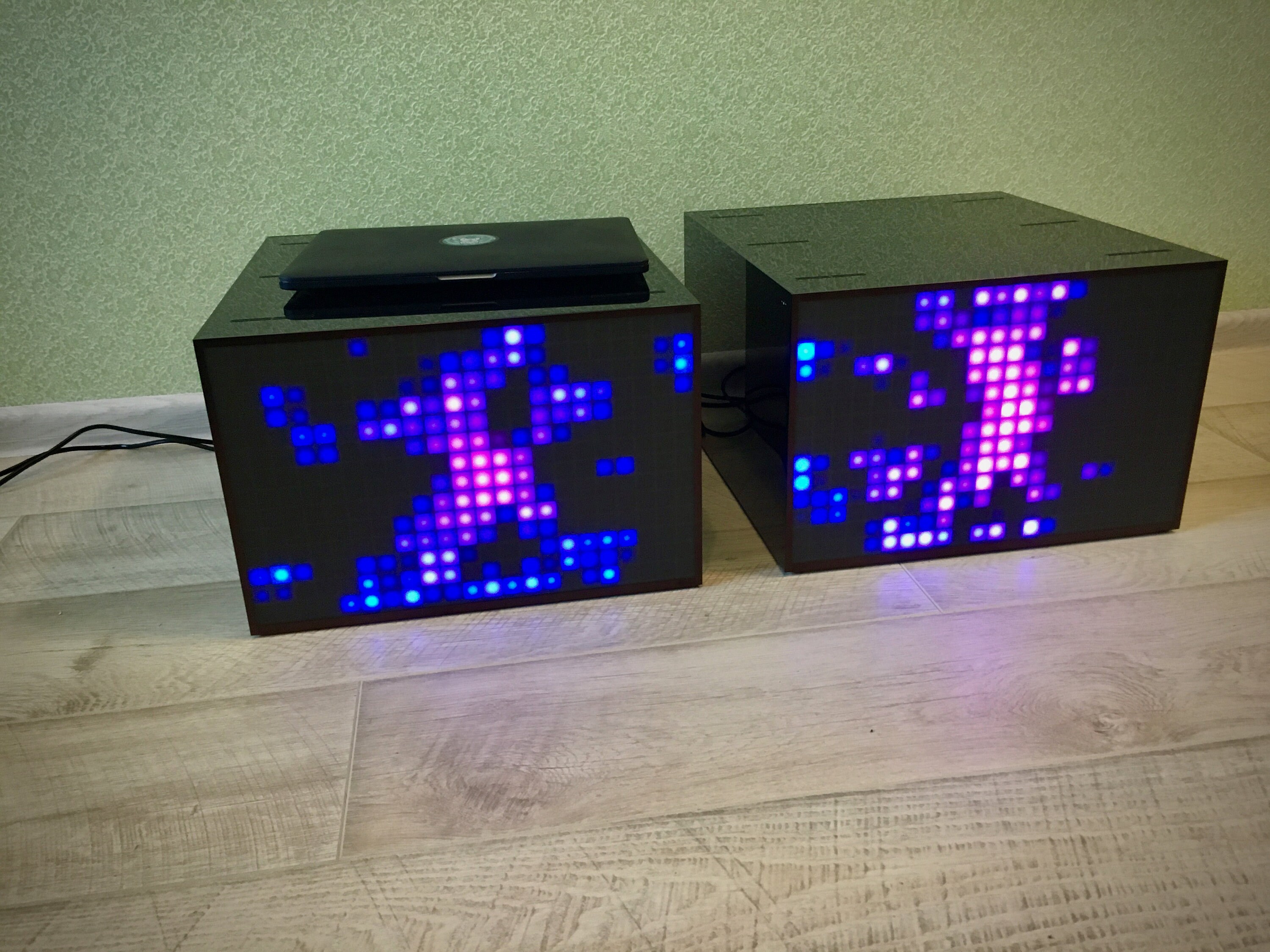 Home Theater Premium Speaker Stands Sound-reactive Led-cubes - Etsy