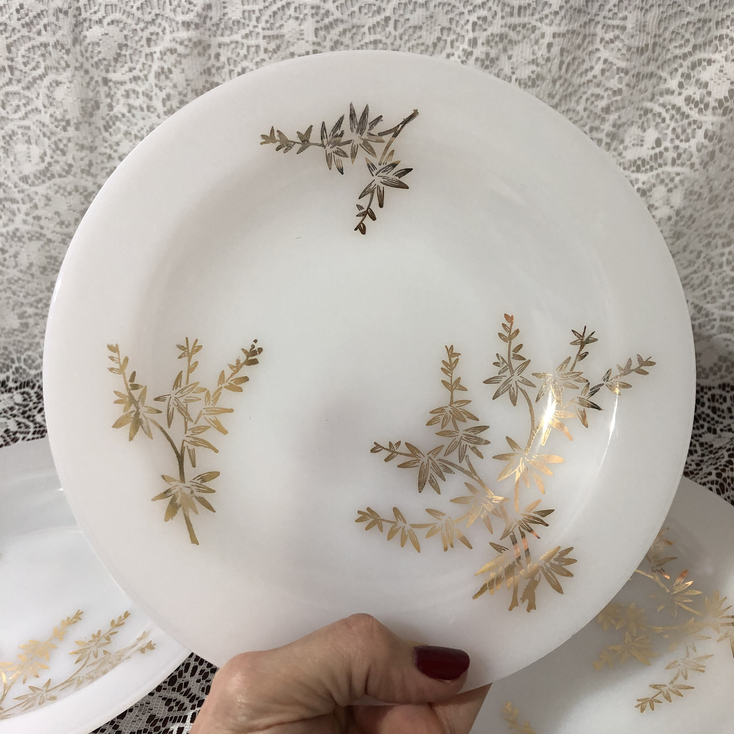 Federal Glass Milk Glass Bowls. Set of 4. Golden Glory Pattern. Vintage ...