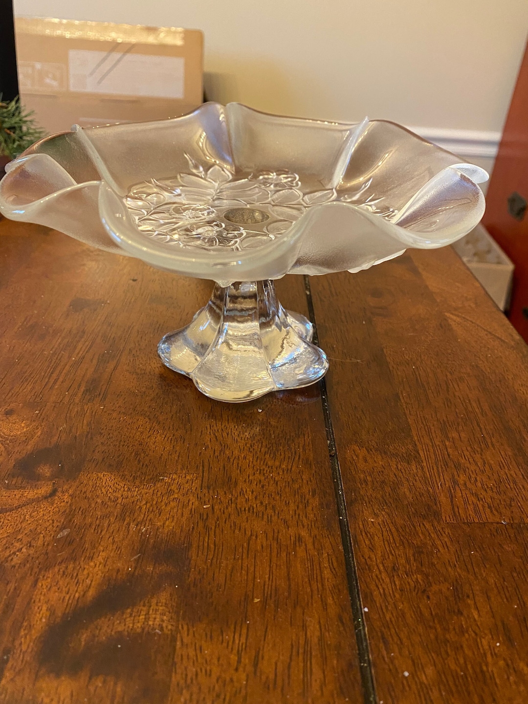 Vintage Dogwood Shaped Footed Glass Plate - Etsy