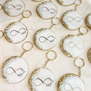 Personalized Resin Keychain, Housewarming Gift, Gift for Her, Handmade ...