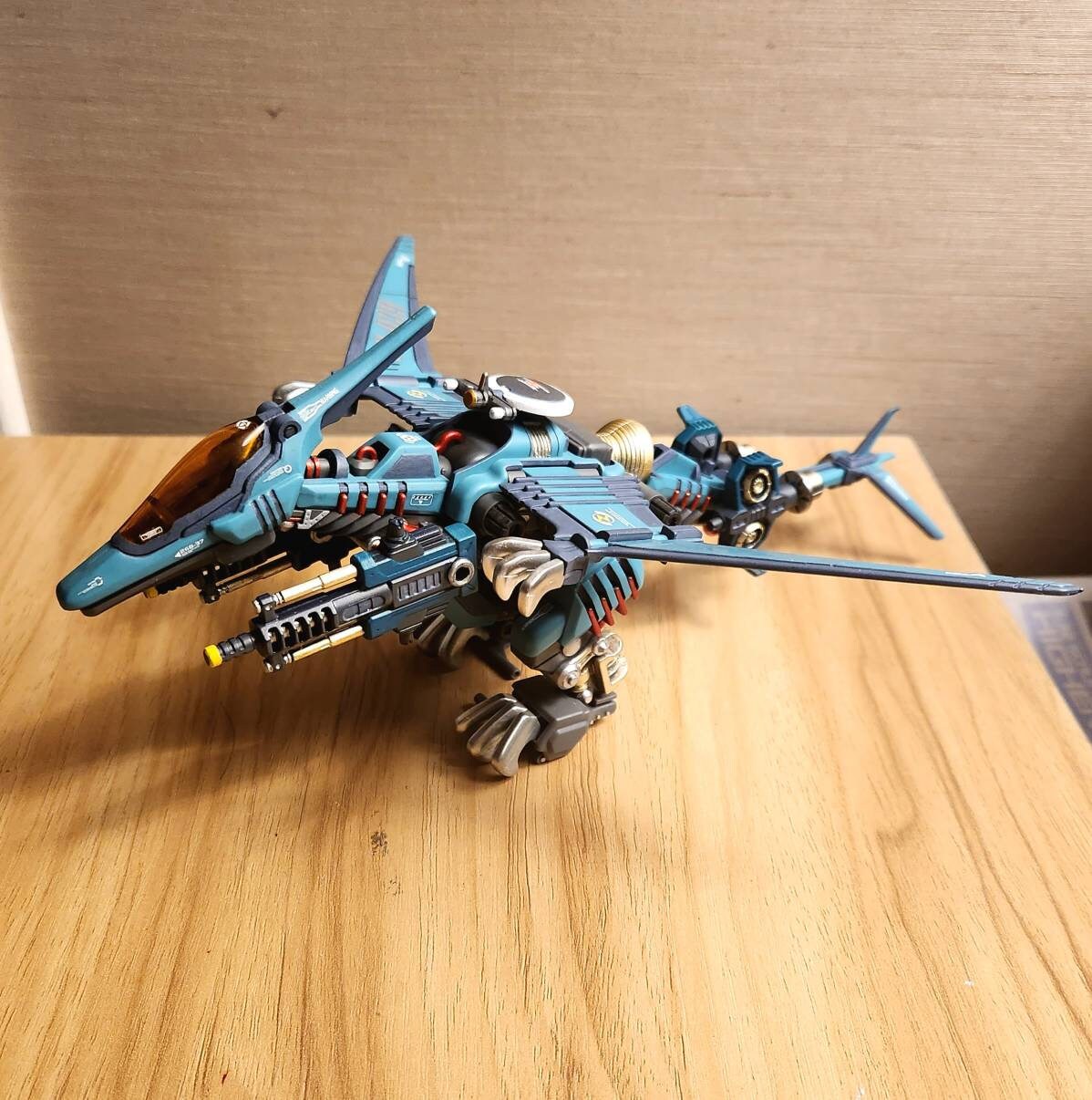 Anaheimmechlabs Zoids Raynos Custom Built & Painted Takara Tomy Model ...