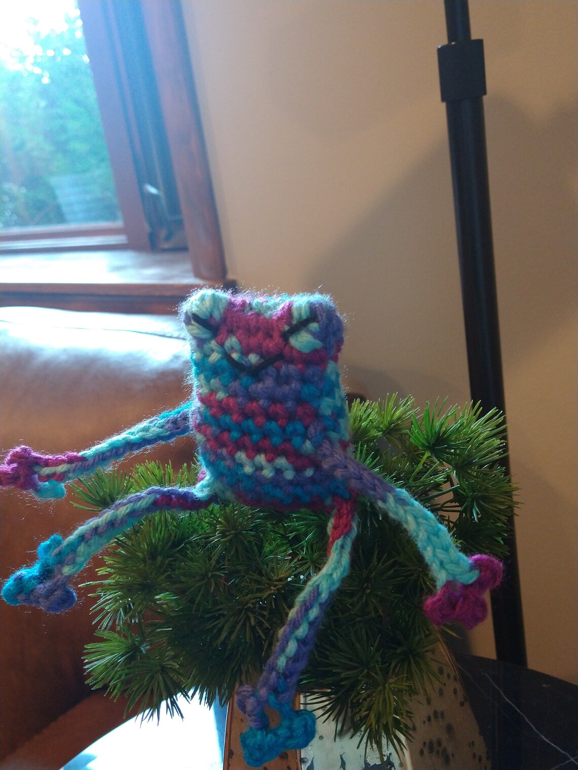 Small Cute Crochet Frogs PATTERN BY: Knotjadedco - Etsy