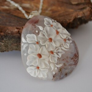 Hand Sculpted White Flowers Agate Pendant Necklace, Handcrafted Artisan ...
