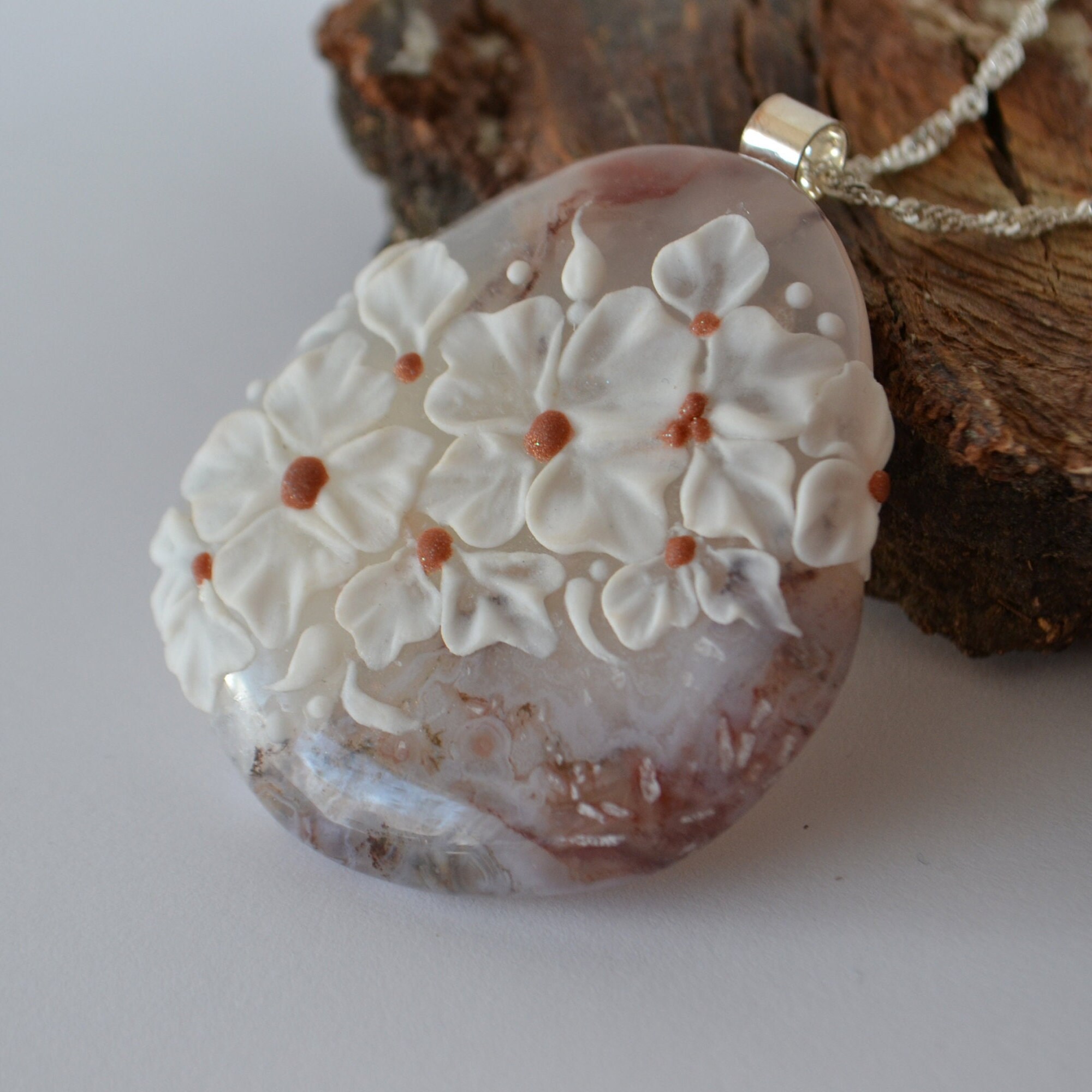 Hand Sculpted White Flowers Agate Pendant Necklace, Handcrafted Artisan ...