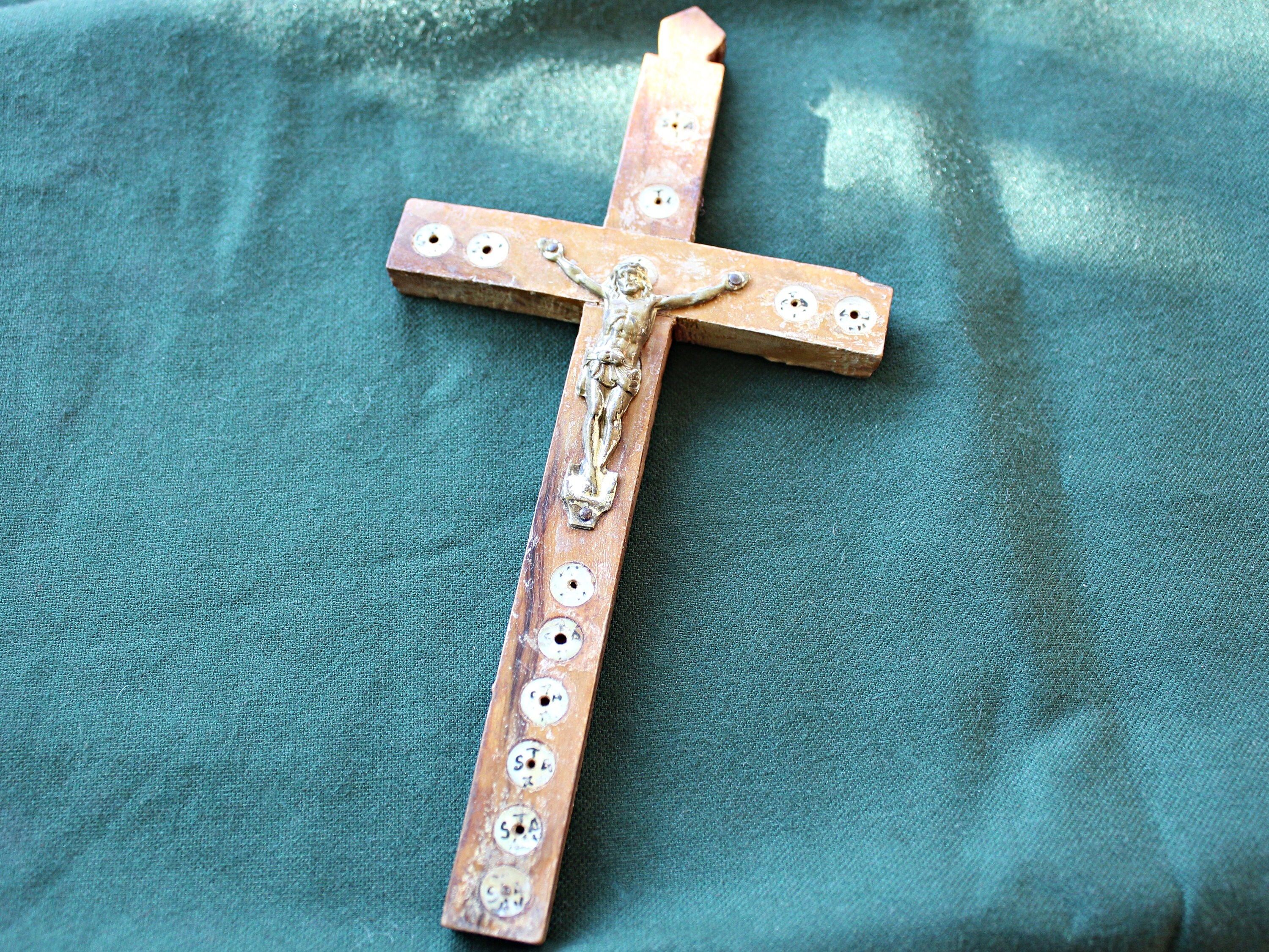 1930s Wooden Cross, Old Wood Christ, Wood Jesus, Wood Carving, Wooden ...