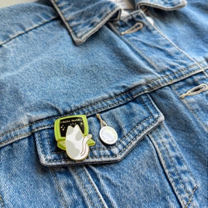 Coding Cat Cute Enamel Pin, Hello World Nerdy Gift, Cute Animal ...