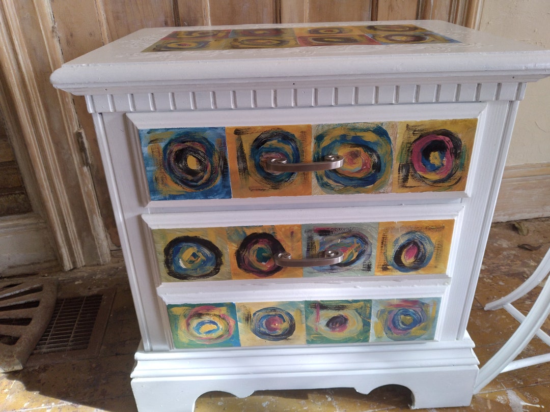 Side Table for the Kandinsky Lover in Your Home. Table With Abstract ...