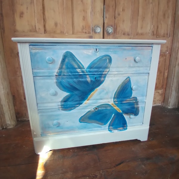Hand Painted Dresser - Etsy