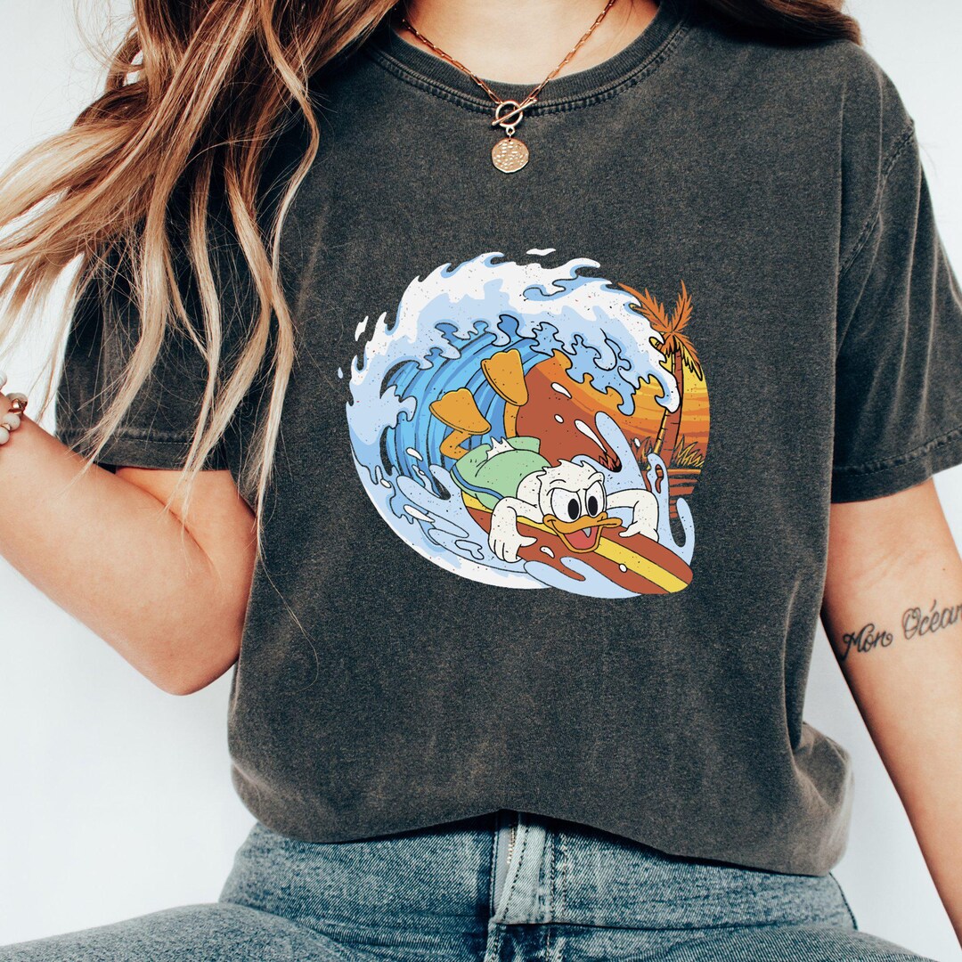 Disney Mickey and Friends Funny Donald Duck Surfing D1049 Holiday Trip ...