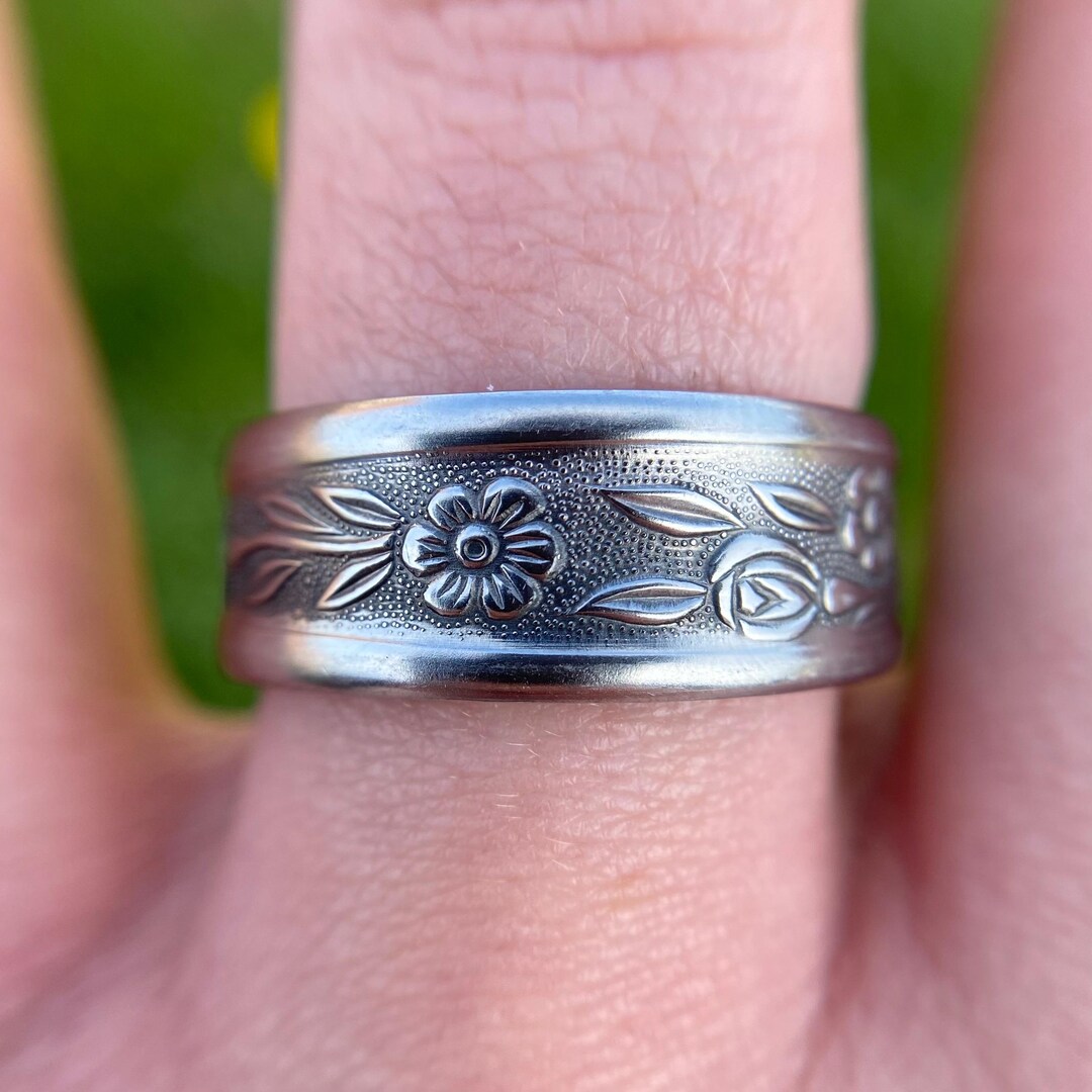 Stainless Steel Graden Grow Band Spoon Ring. - Etsy