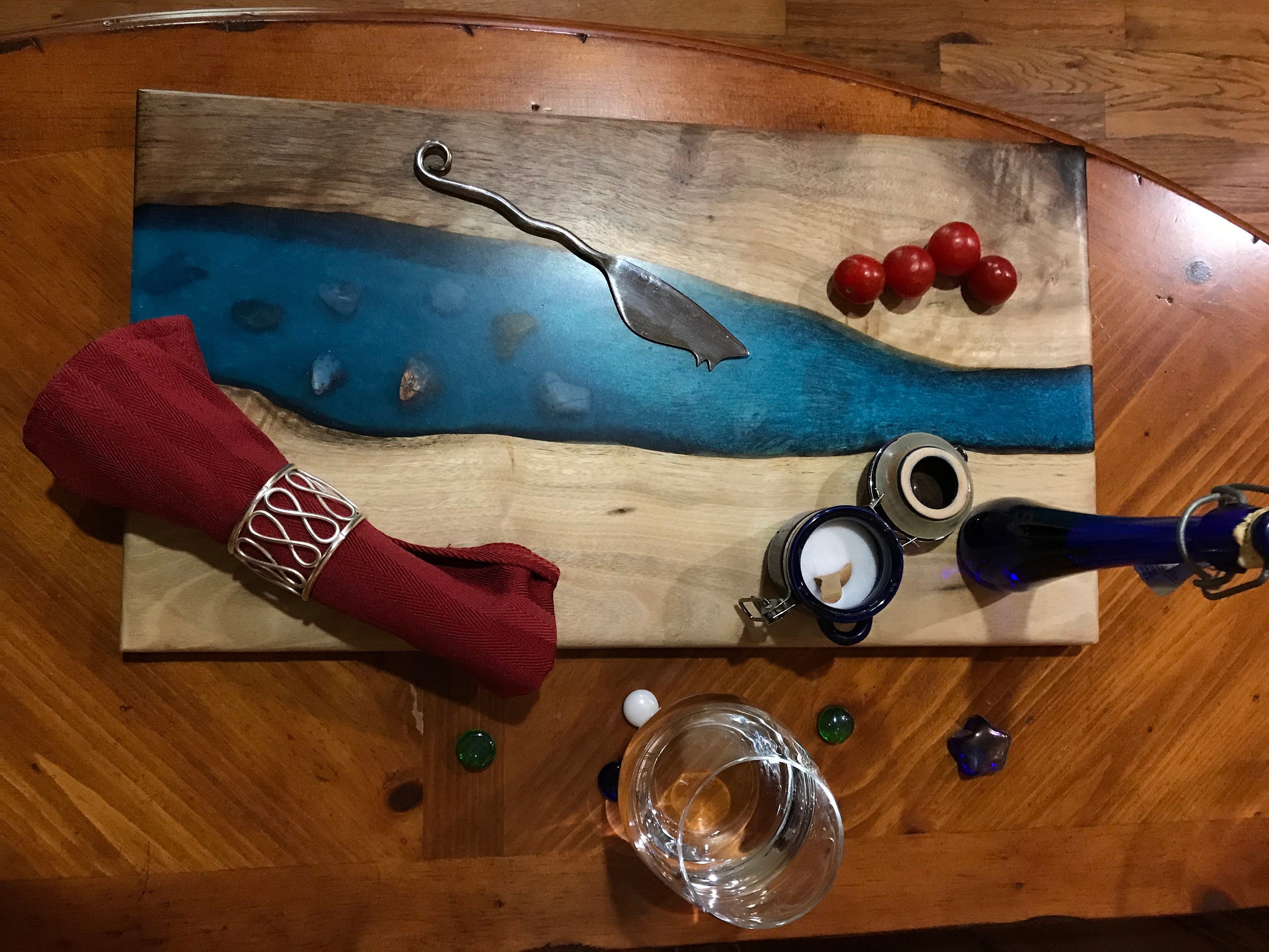 Handmade Live-edge Epoxy River Board - Walnut & Green Epoxy With Inlaid ...