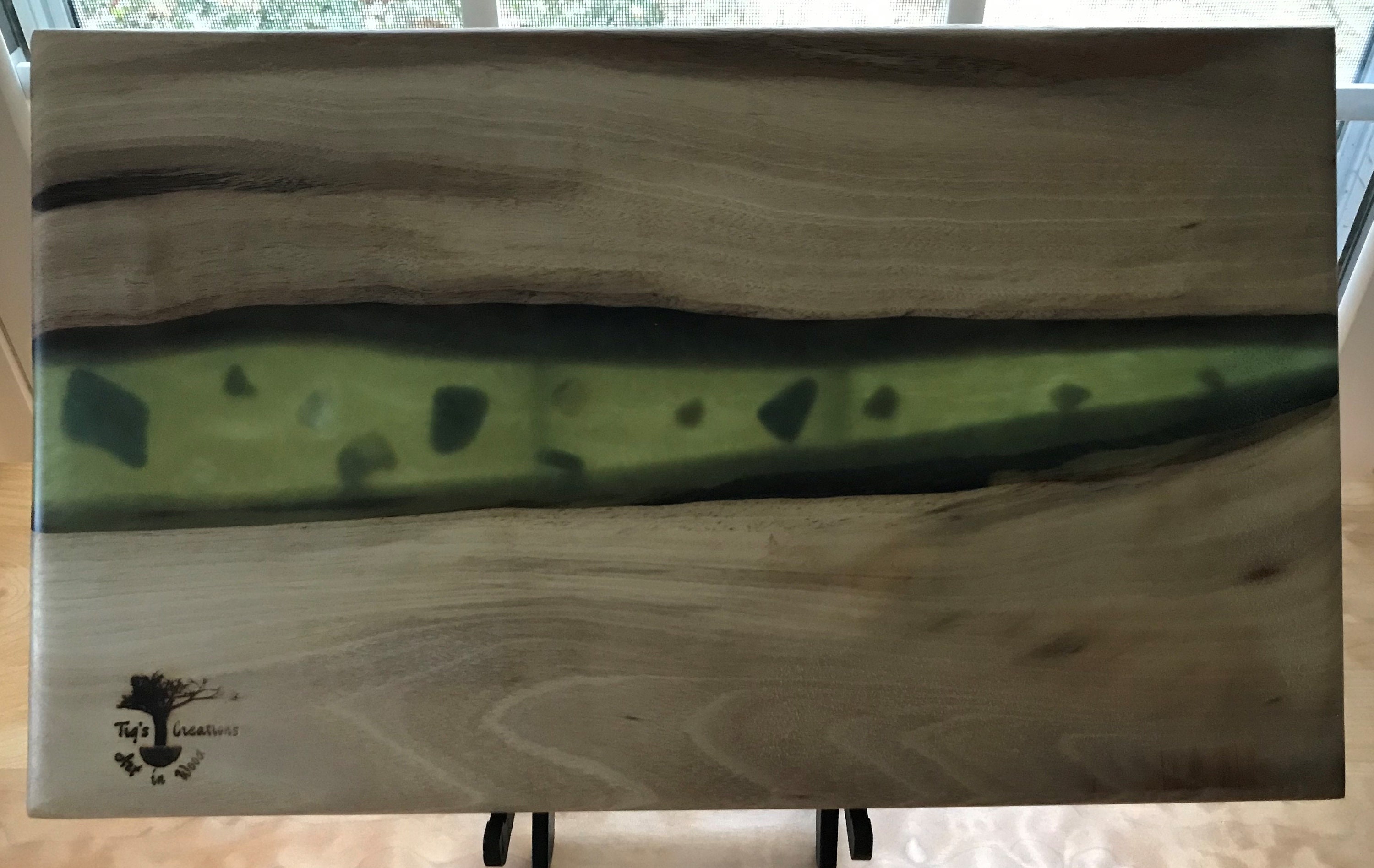 Handmade Live-edge Epoxy River Board Walnut & Green Epoxy With Inlaid ...