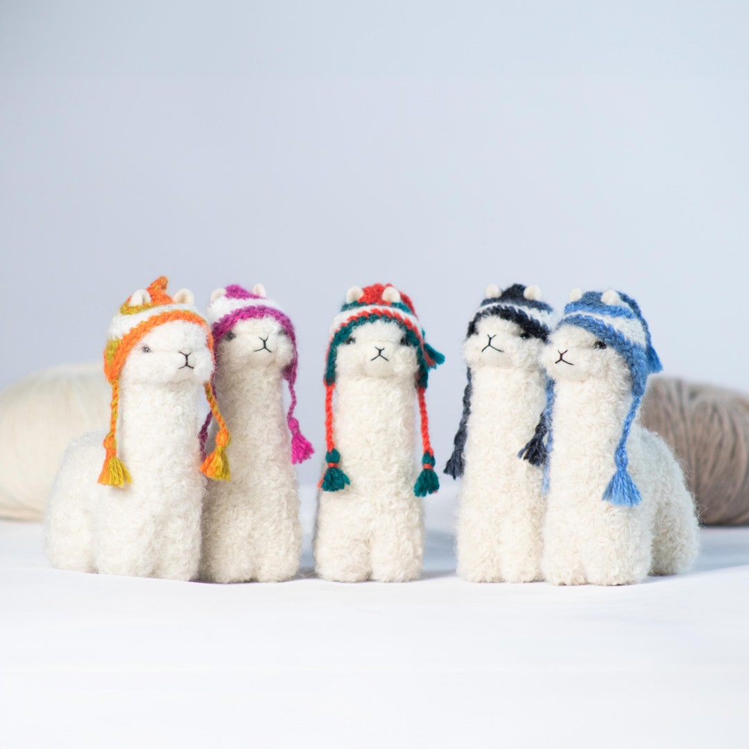 Needle Felted Alpaca Figurines Chullo Hat, Handmade Felted Ornament ...