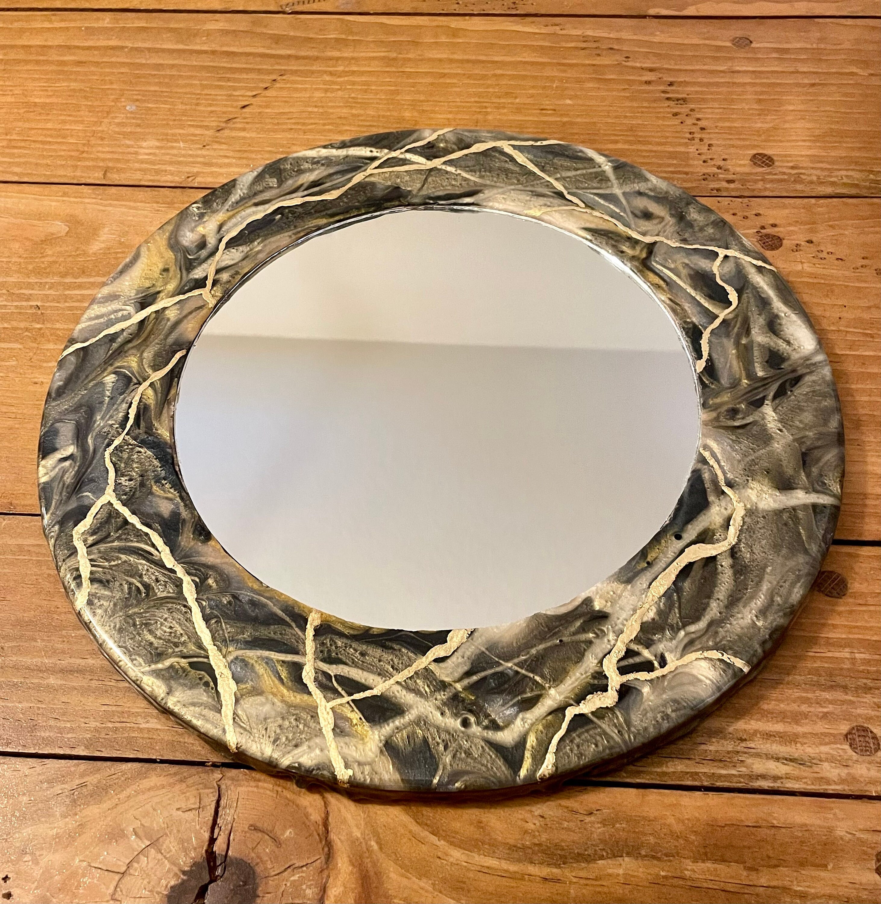 Stunning Resin Mirror W/ Gold Leaf Veins 12 Diameter W/ 8 - Etsy