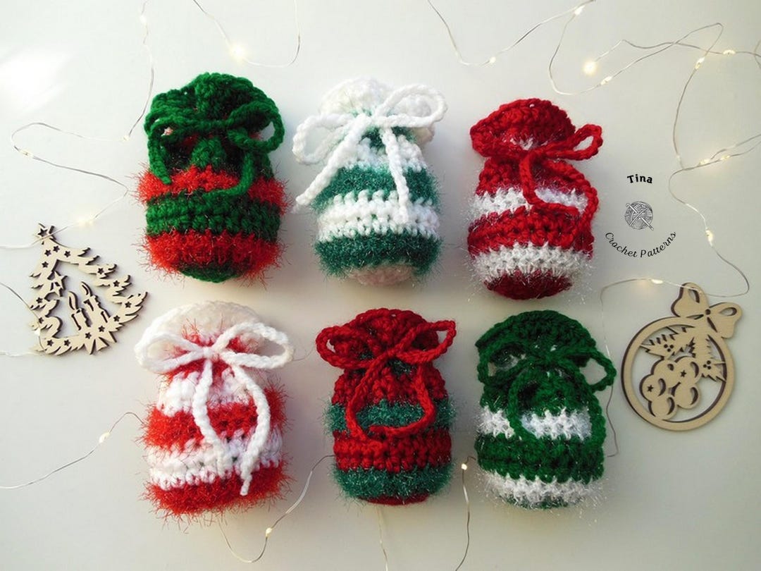 CROCHET PATTERN Santa's Mini Christmas Bag Pouch Easy PDF in English - Etsy