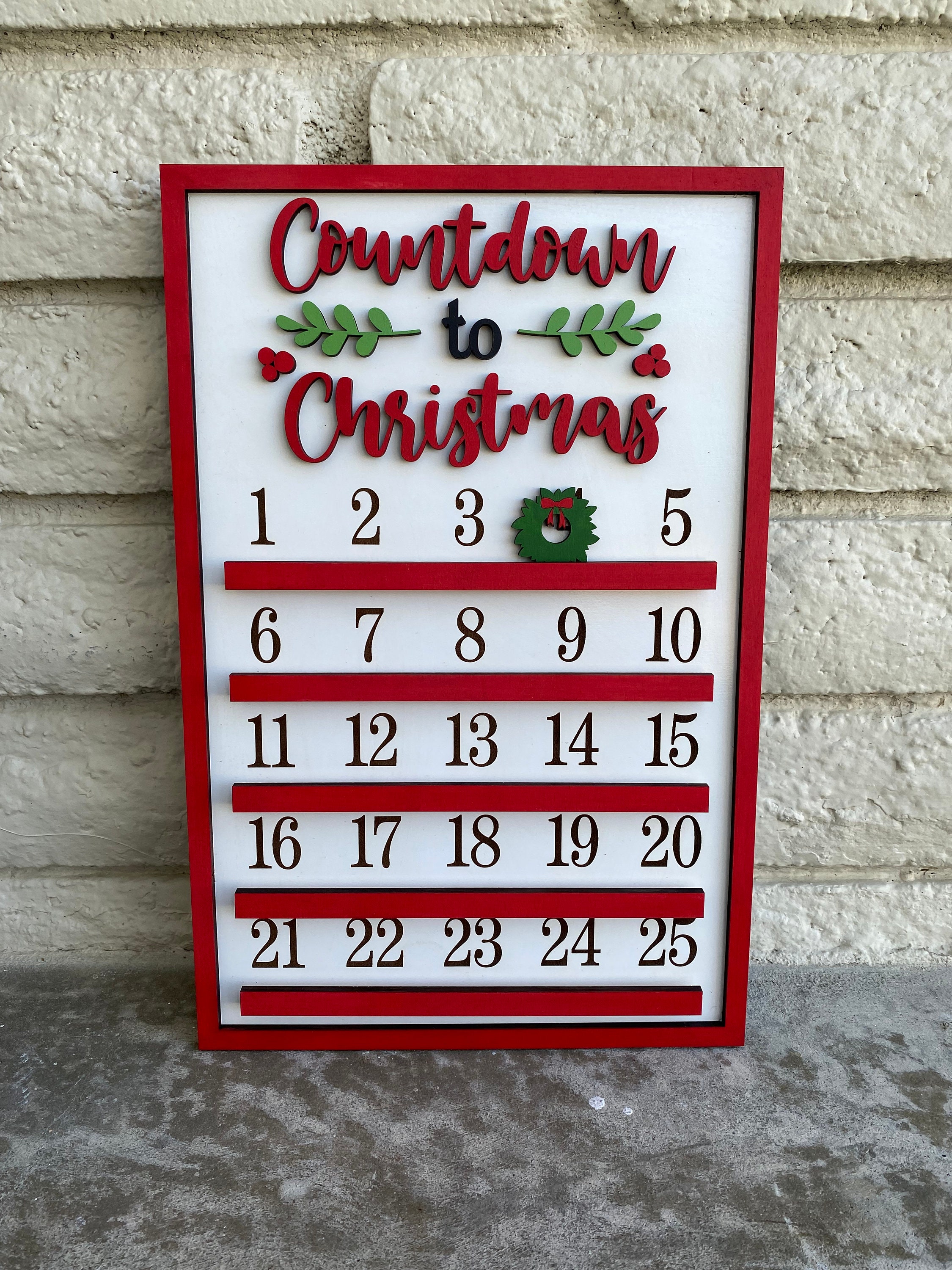 Countdown to Christmas Calendar With Wreath, Wooden 3D Countdown to ...