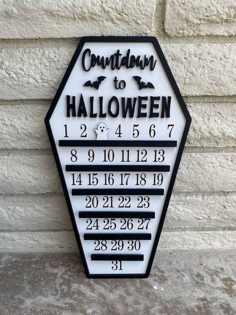 Countdown to Halloween Calendar With Moveable Ghost, Halloween Ghost ...