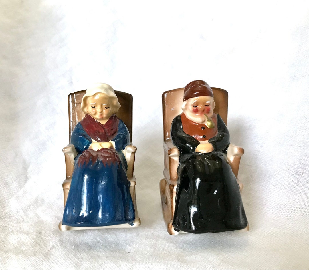 Vintage Grandma & Grandpa in Rocking Chairs Salt and Pepper Shaker Set ...
